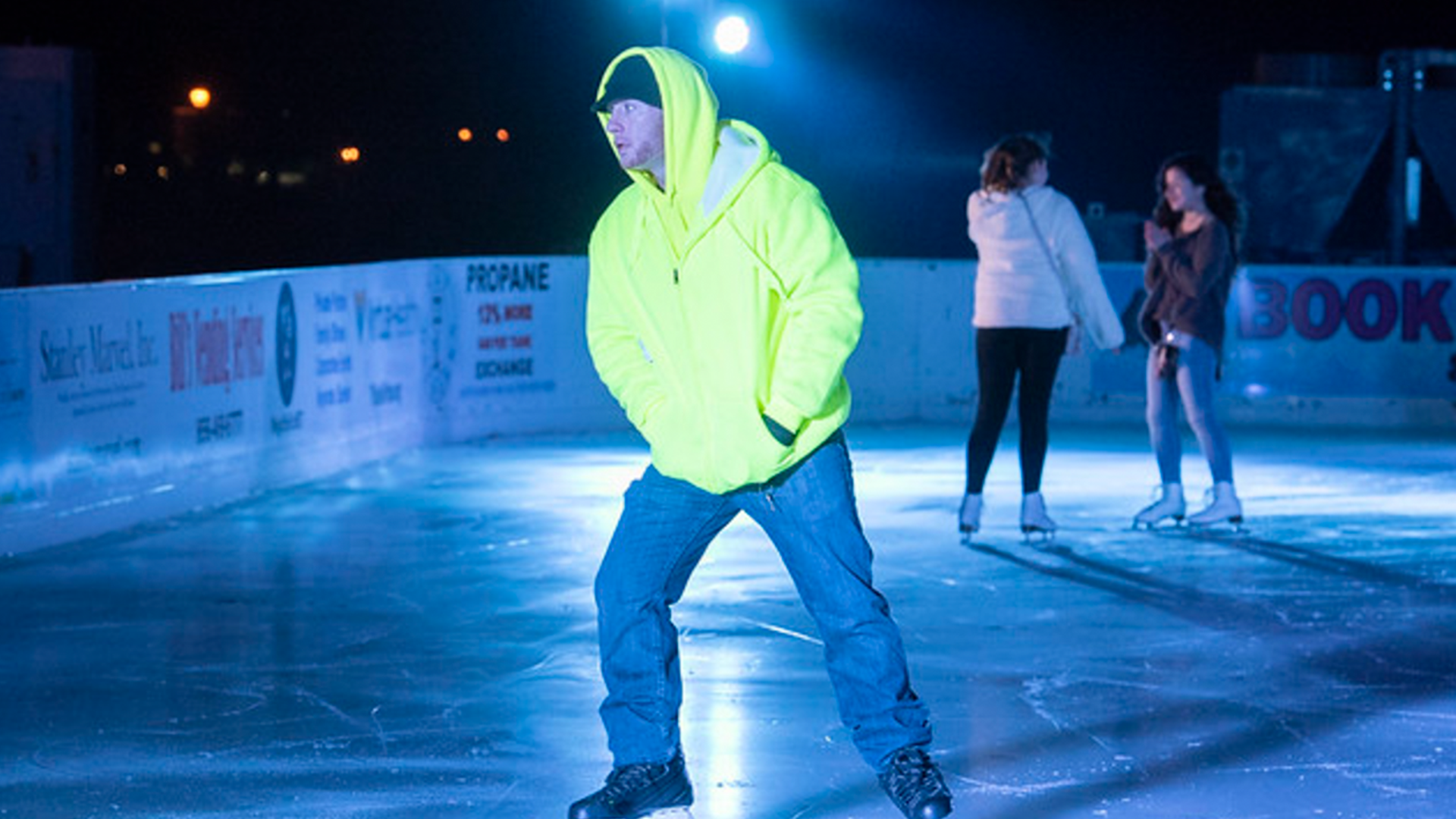 Ice Skating Rink in Cherry Hill - On New Jersey